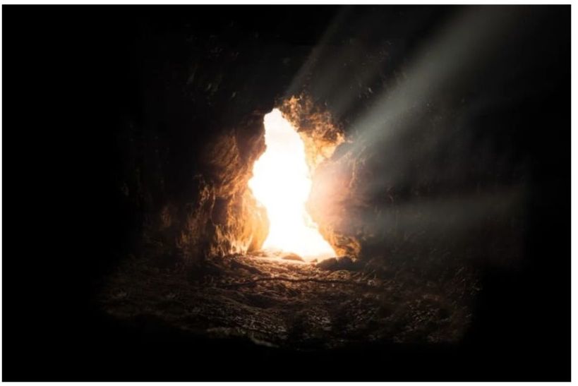 The Empty Tomb – Faith Feathers & Dust